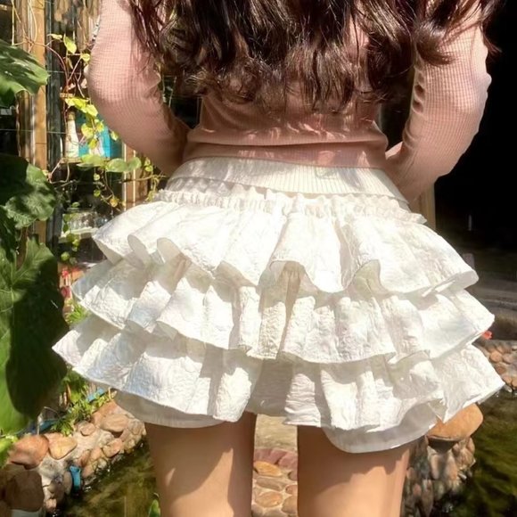 YesStyle | Skirts | Yesstyle White Skirty Shorts | Poshmark